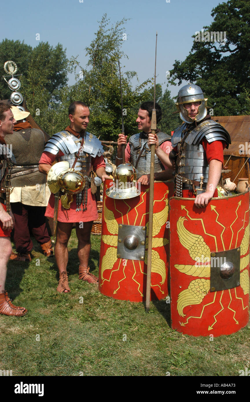 Infantry men of the Roman empire Stock Photo - Alamy