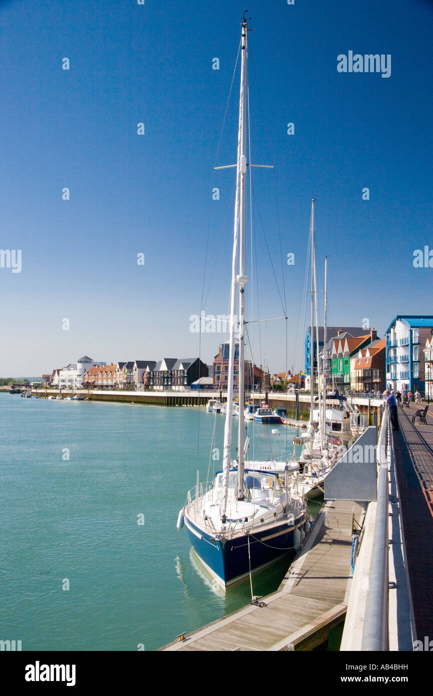 Littlehampton west sussex uk hi-res stock photography and images - Alamy