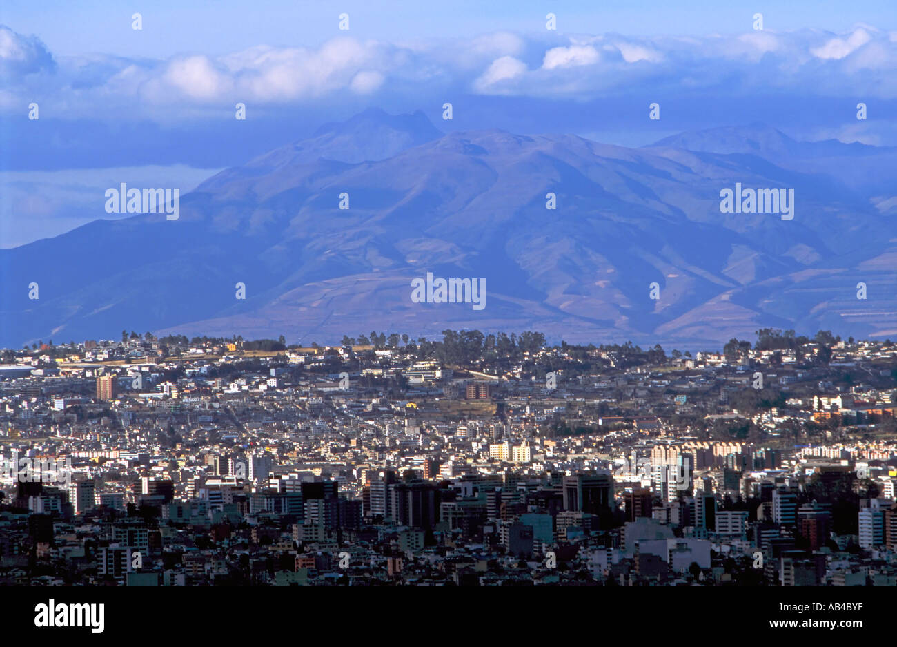 A cityscape view of Quito - the capital of Ecuador Stock Photo - Alamy