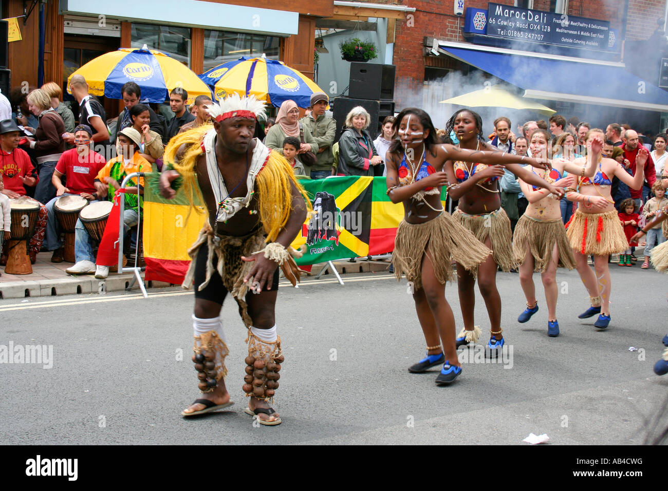 street dancers. Cowley Road carnival, Oxford, England Stock Photo - Alamy