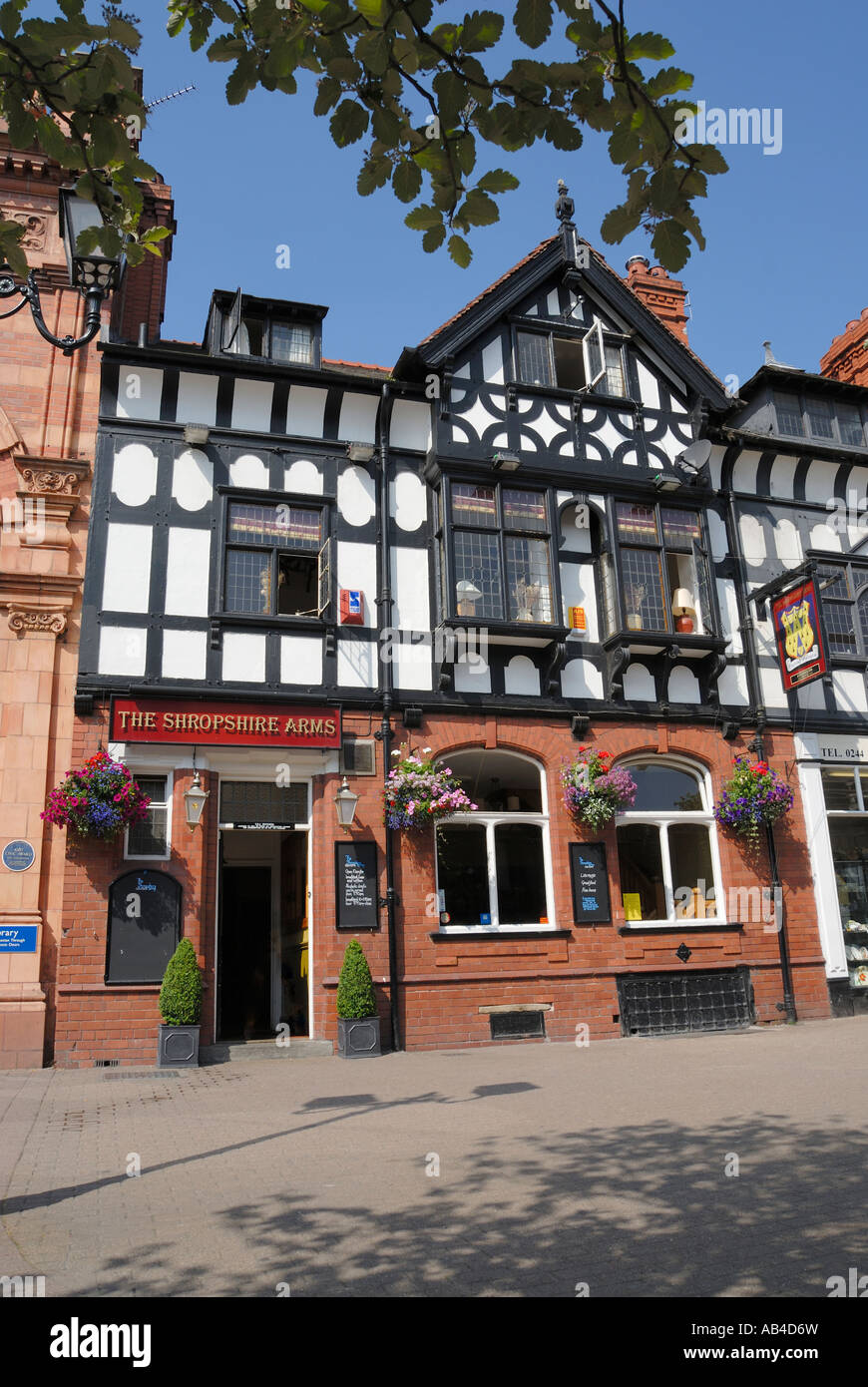 Chester. Half timbered Tudor style public house The Shropshire Arms in ...