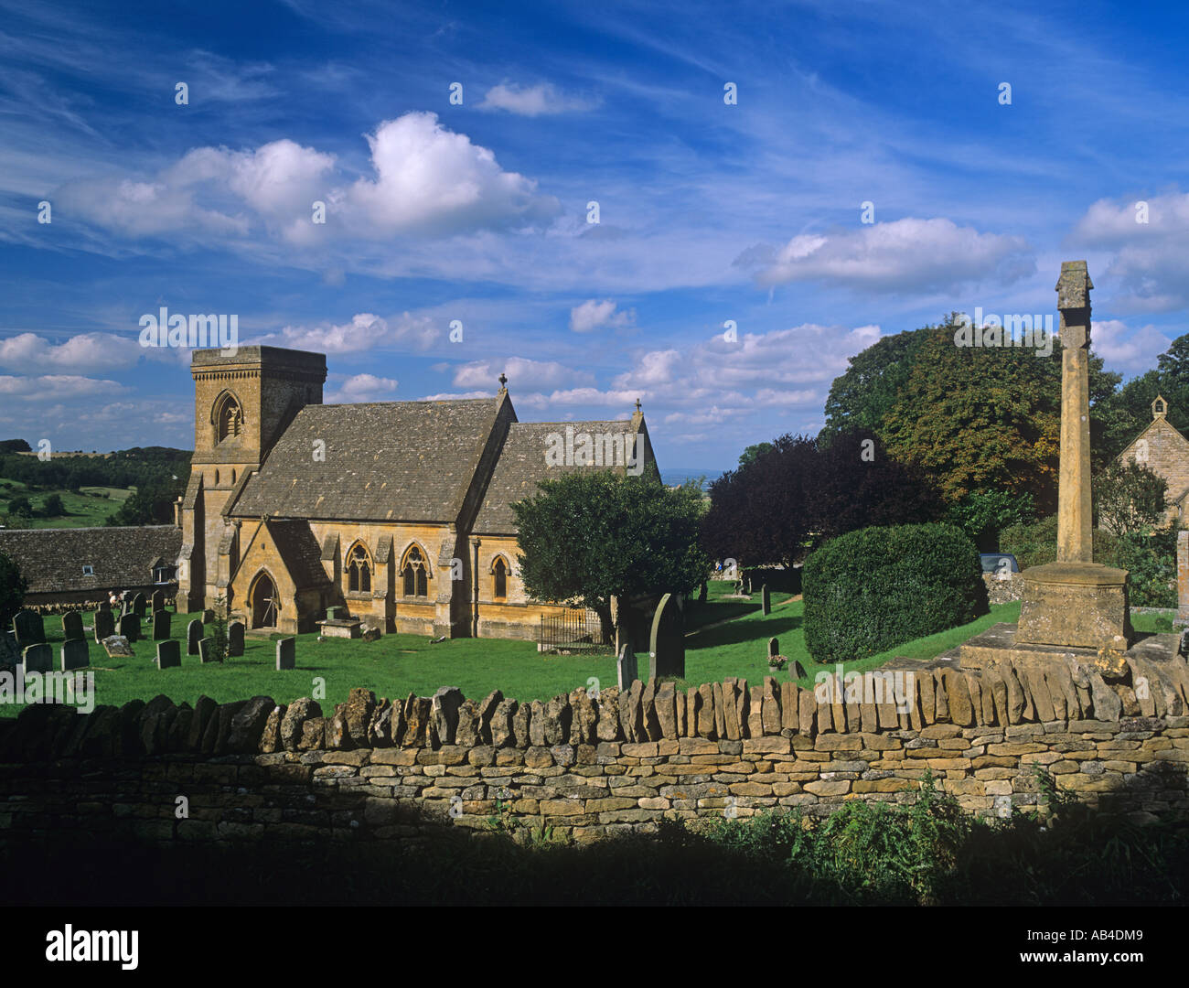 Snowshill Village & Church Cotswolds Gloucestershire Stock Photo - Alamy