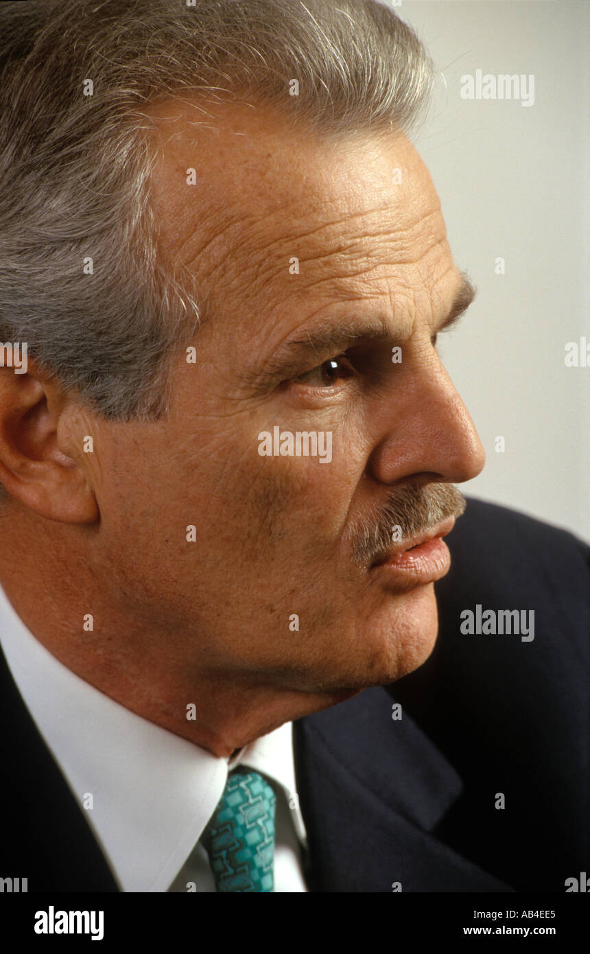 Francisco Labastida presidential candidate from the PRI party in the ...