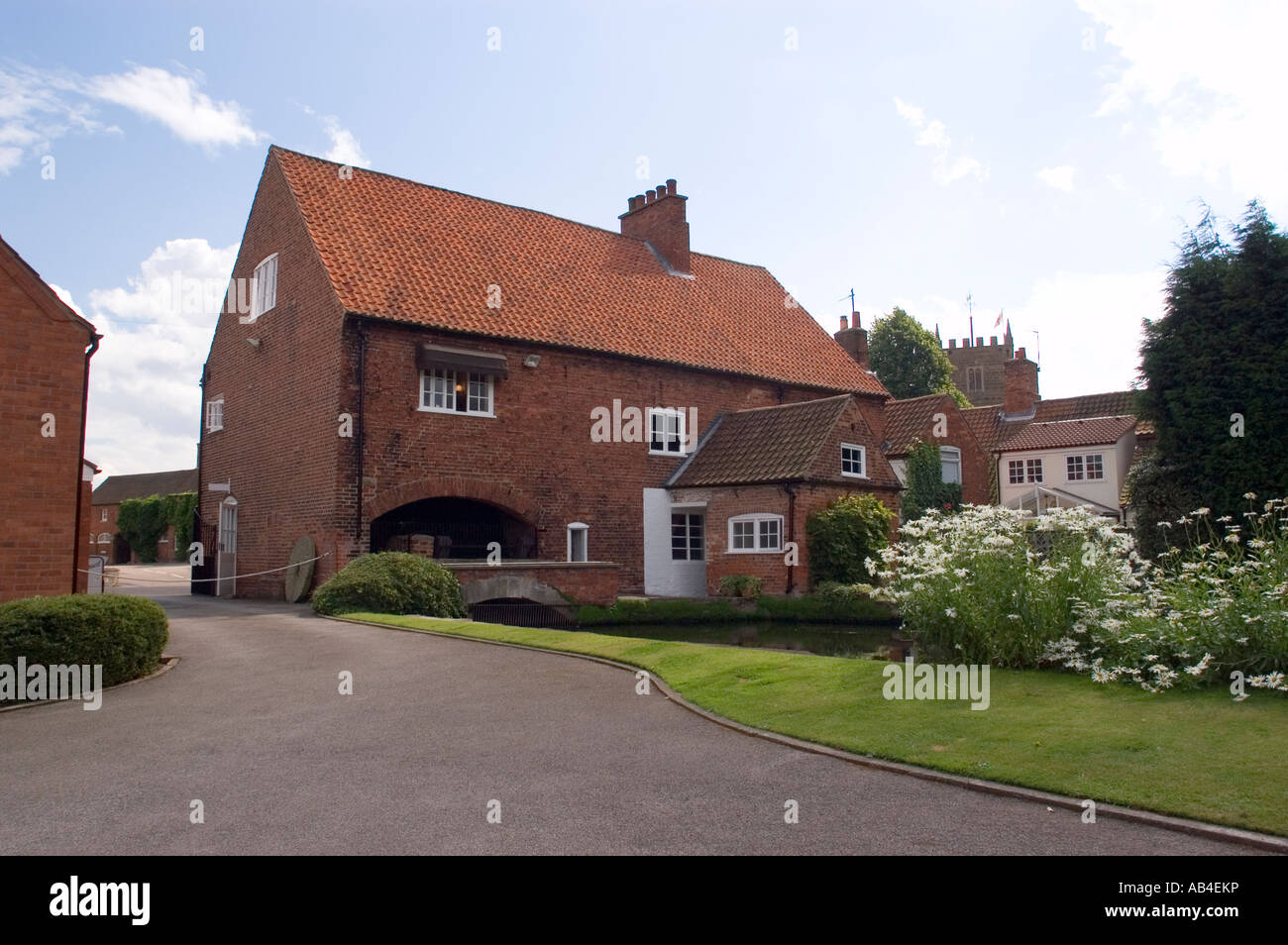Ollerton water mill Stock Photo - Alamy