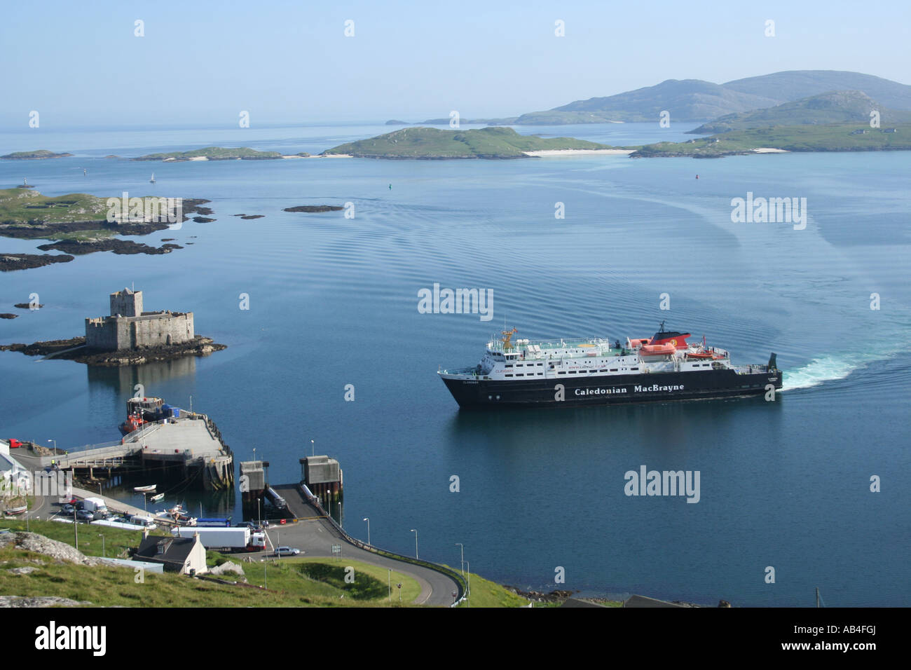 Clansman part of the Caledonian MacBrayne fleet arriving at Castlebay ...