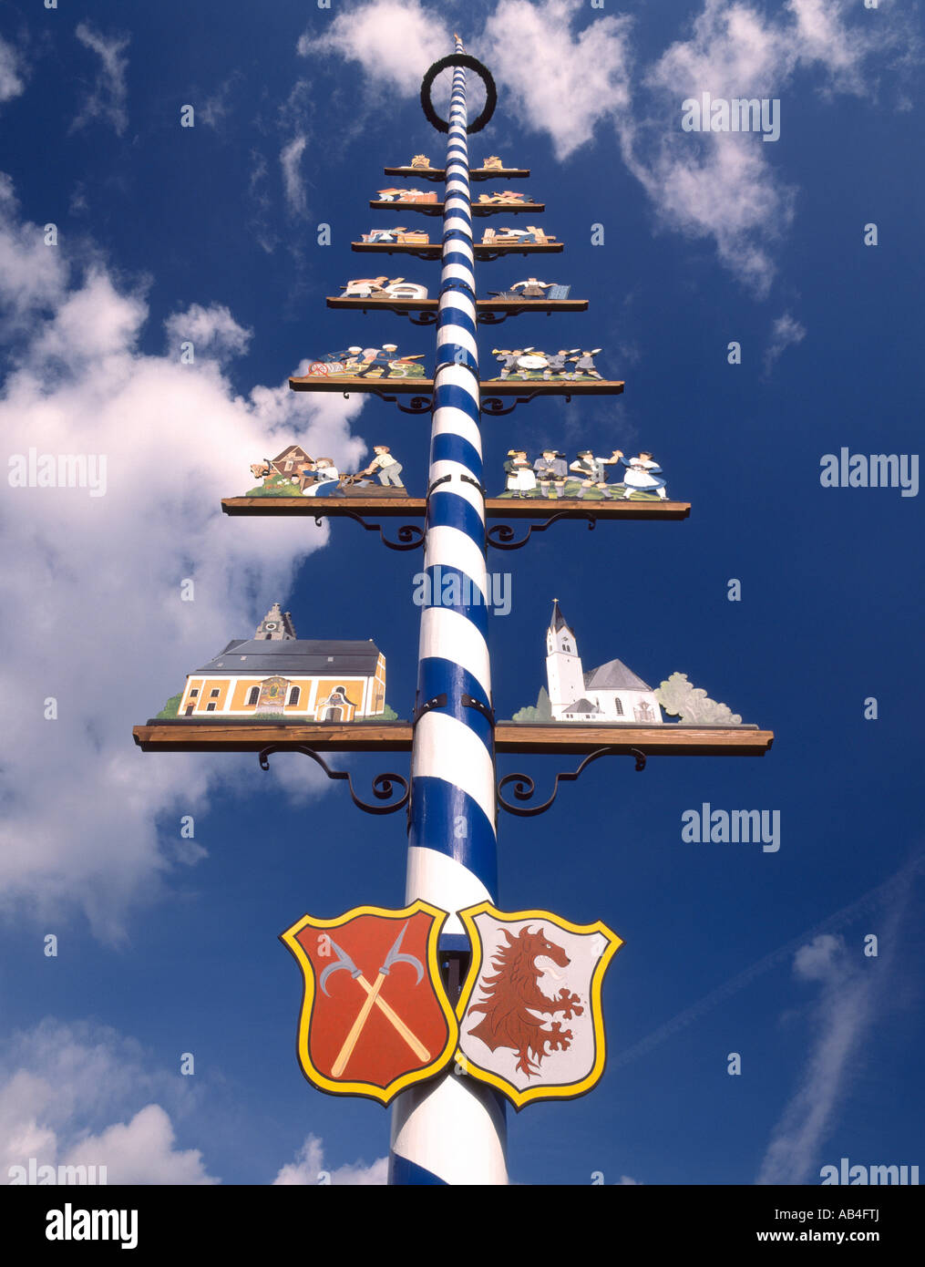 Maypole spring symbol tradition german germany hi-res stock photography ...