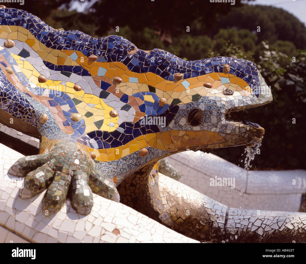 Gaudi dragon sculpture in parc hi-res stock photography and images - Alamy