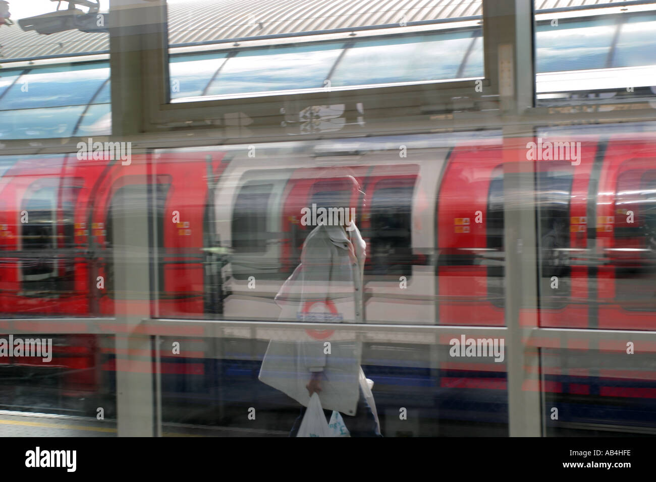 Stratford train movement hi-res stock photography and images - Alamy