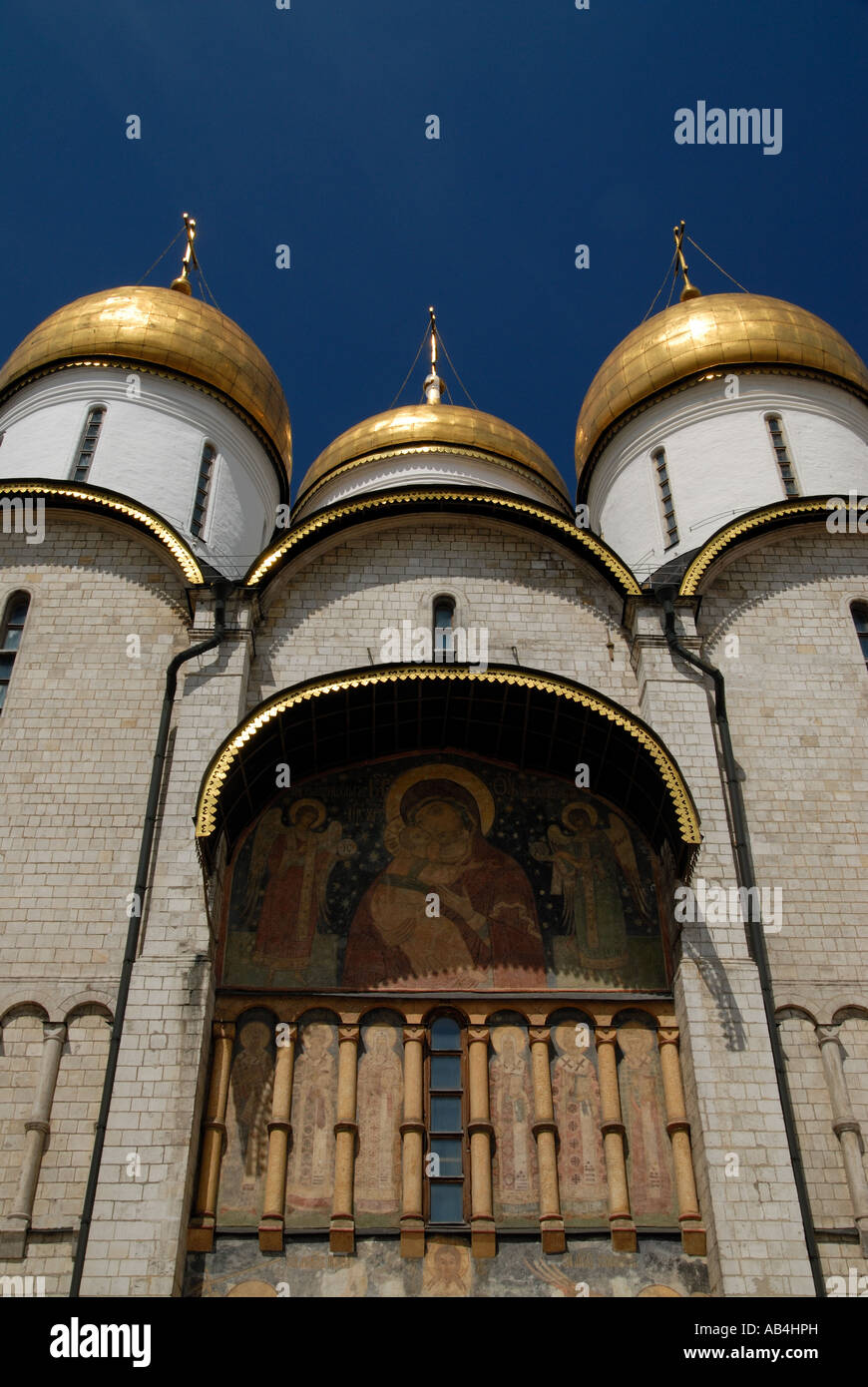 Kremlin shaped hi-res stock photography and images - Alamy