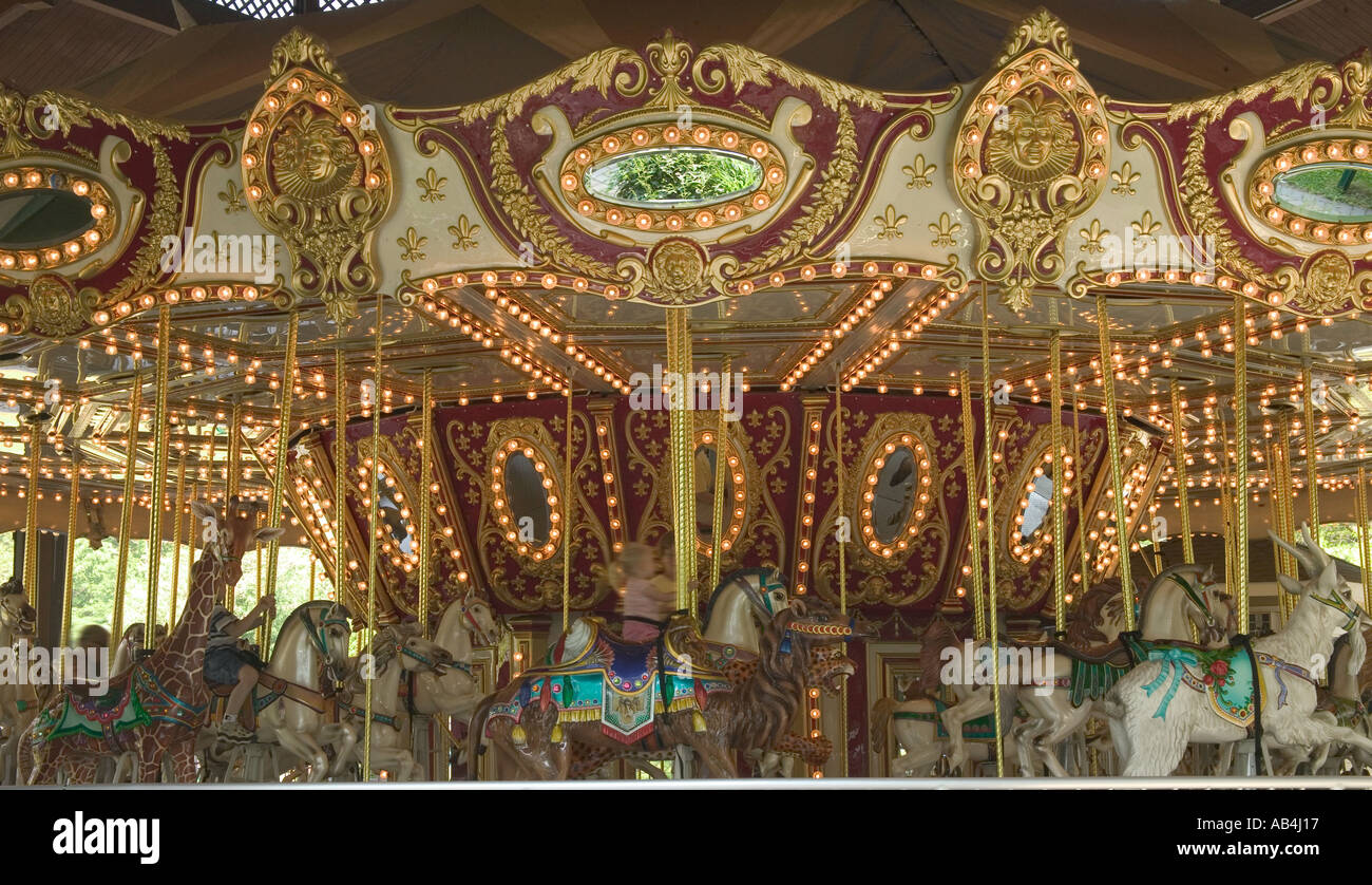 Amusement park carousel hi-res stock photography and images - Alamy