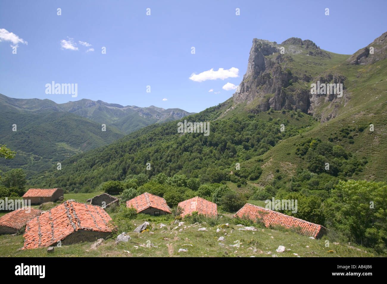 Espinama hi-res stock photography and images - Alamy