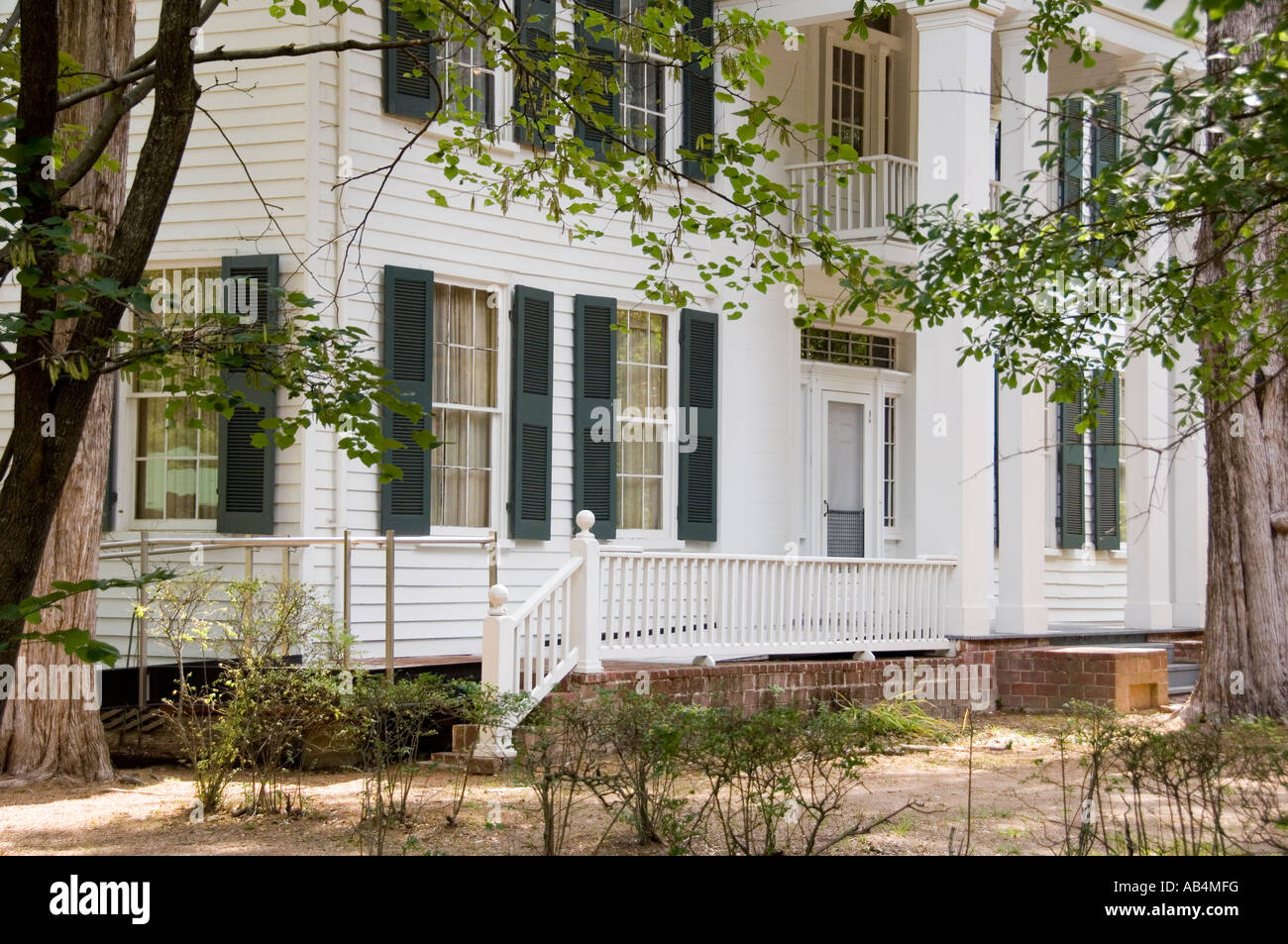 Rowan oak house hi-res stock photography and images - Alamy