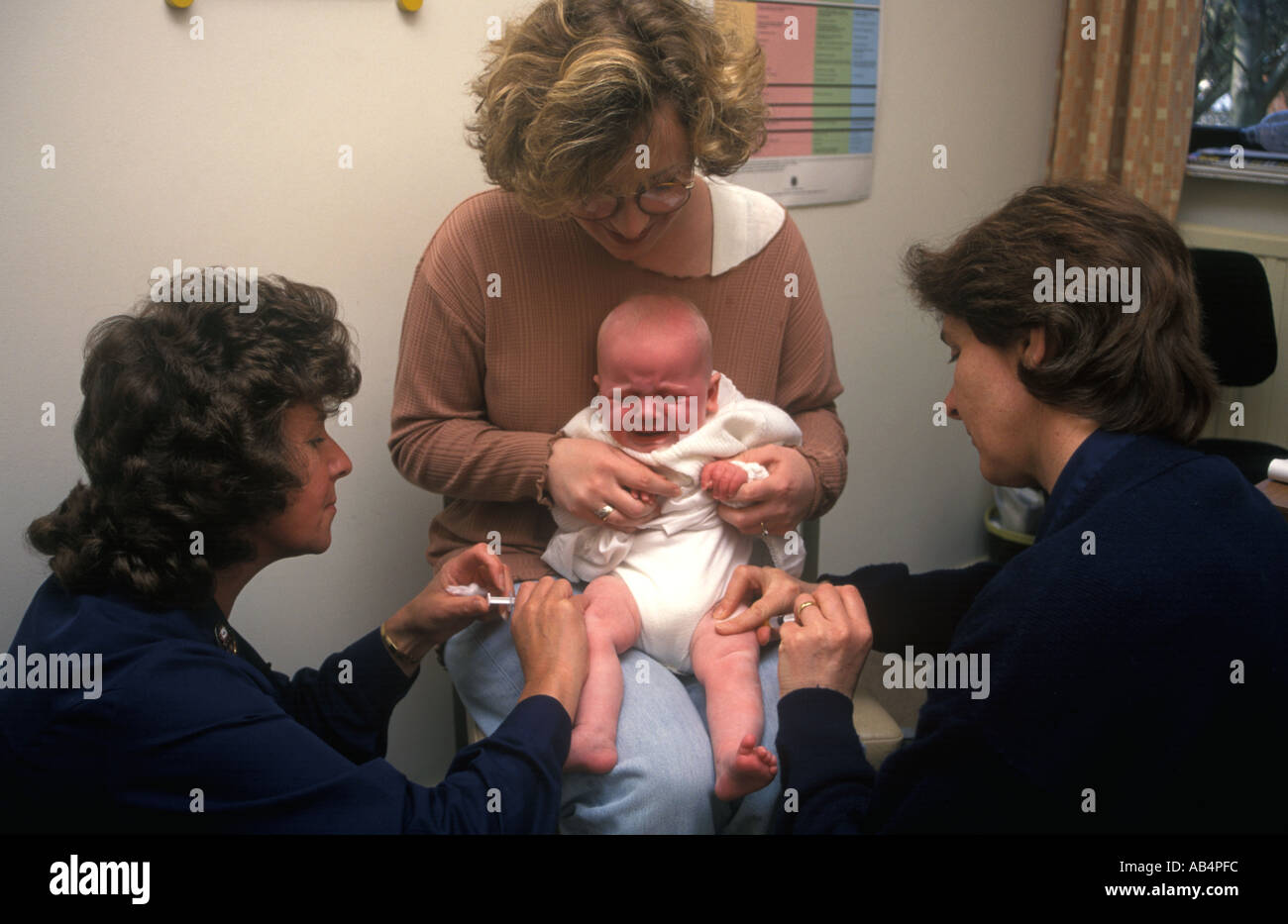 Baby immunisation clinic hi-res stock photography and images - Alamy