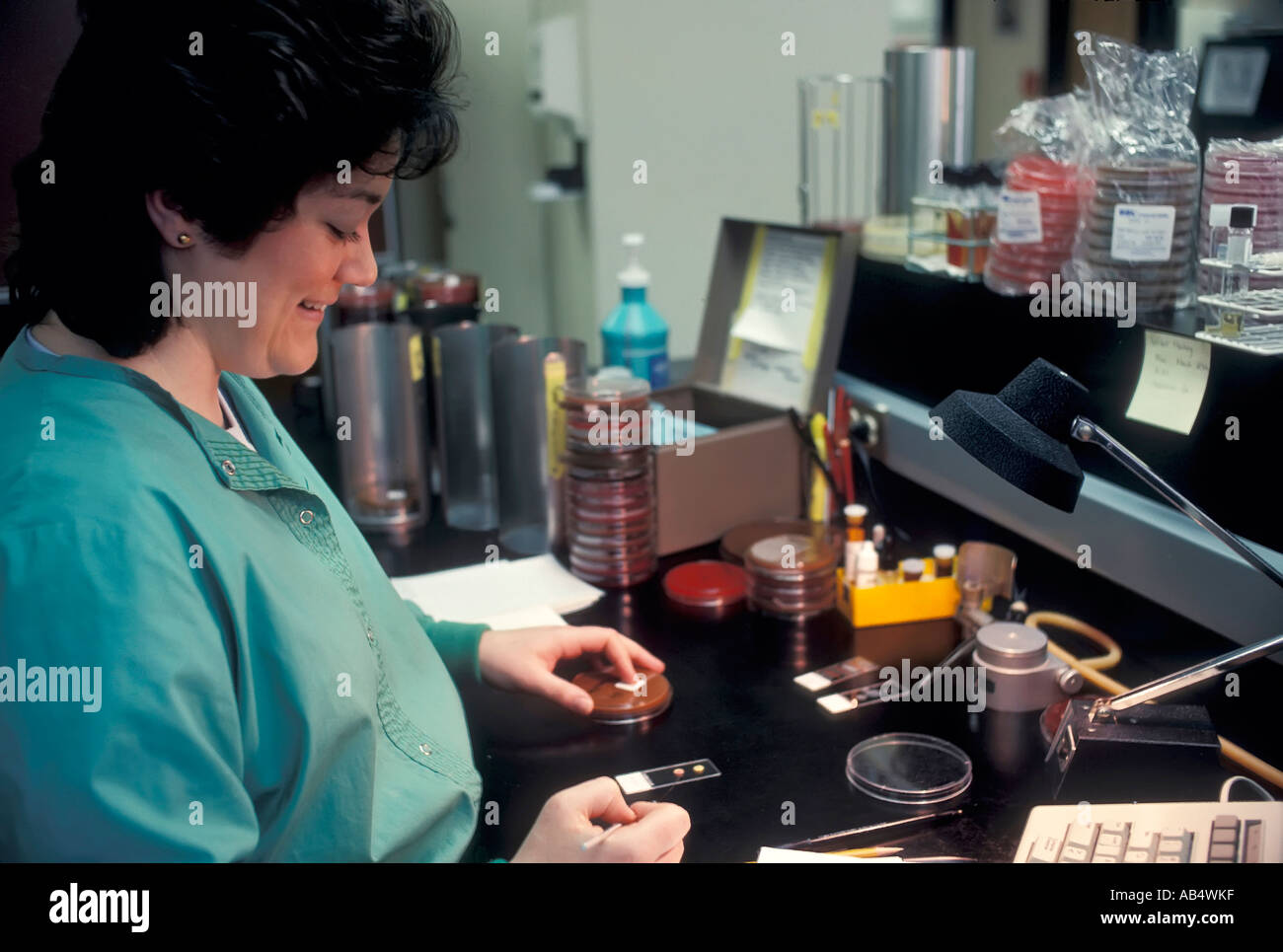 Pathology lab hi-res stock photography and images - Alamy