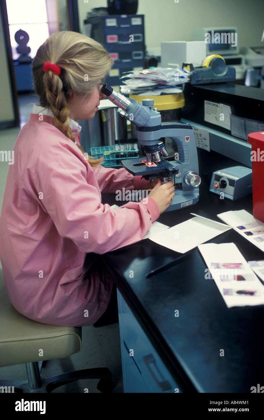 Hospital pathology lab checks blood and other matter for health ...