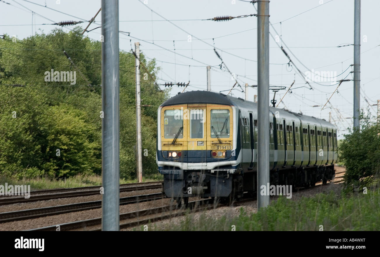 commuter train going to london Stock Photo - Alamy
