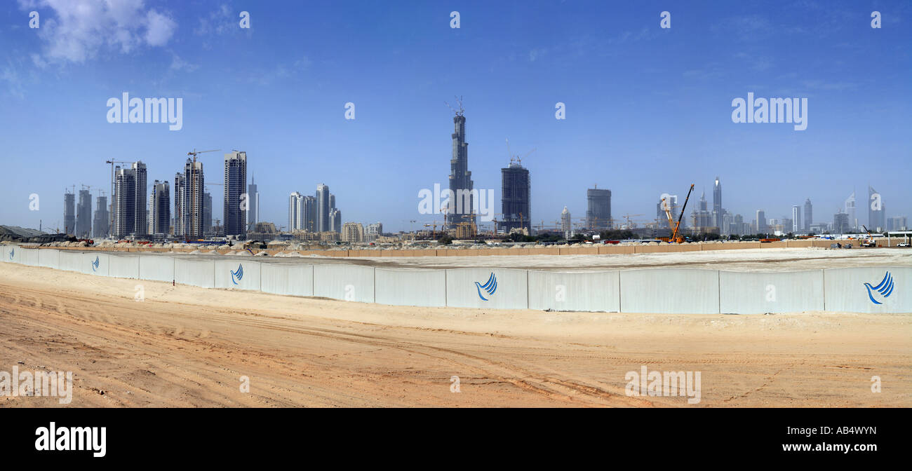 Burj dubai builders hi-res stock photography and images - Alamy