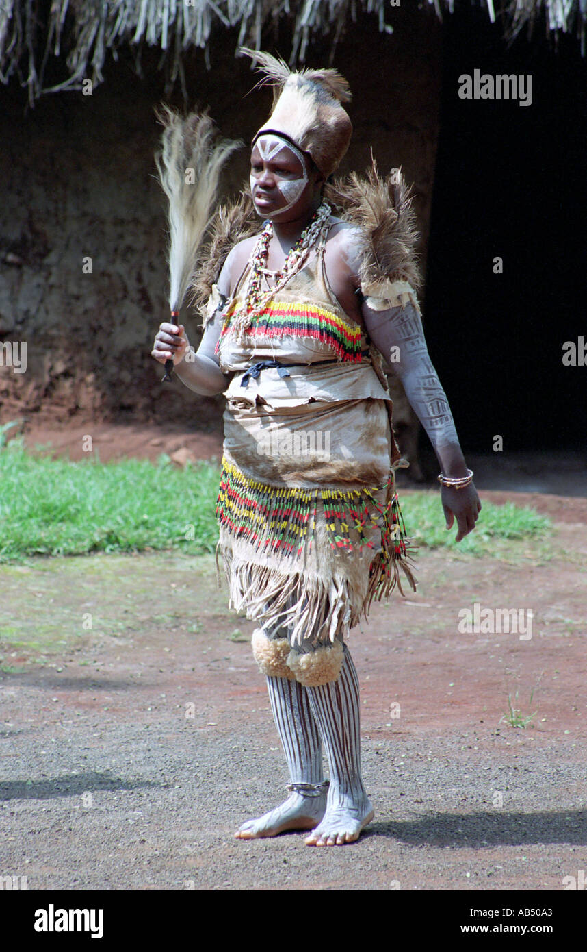 Bantu tribe, kenya hi-res stock photography and images - Alamy