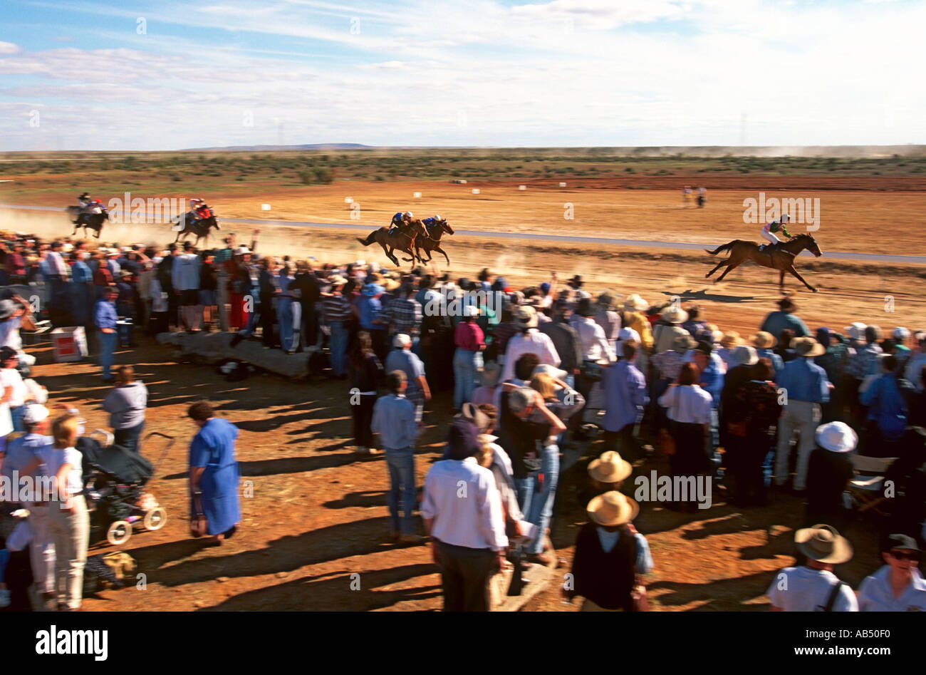 Australia outback horse racing hi-res stock photography and images - Alamy