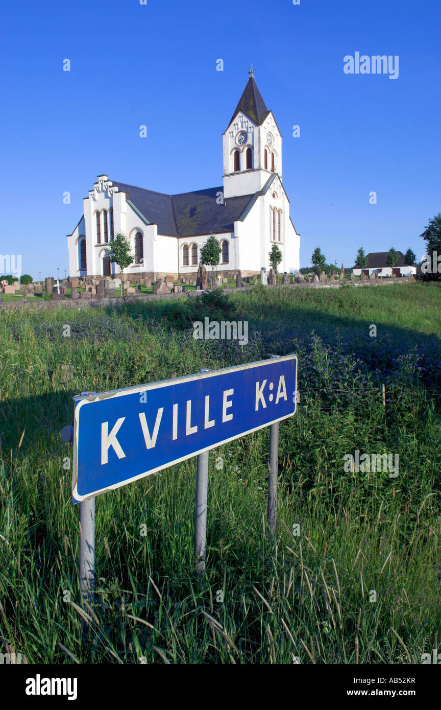 Historic church road sign hi-res stock photography and images - Alamy