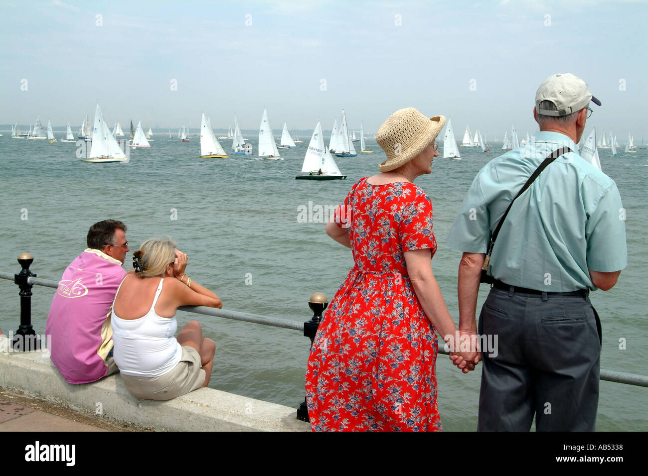 Elderly people watching boats hi-res stock photography and images - Alamy