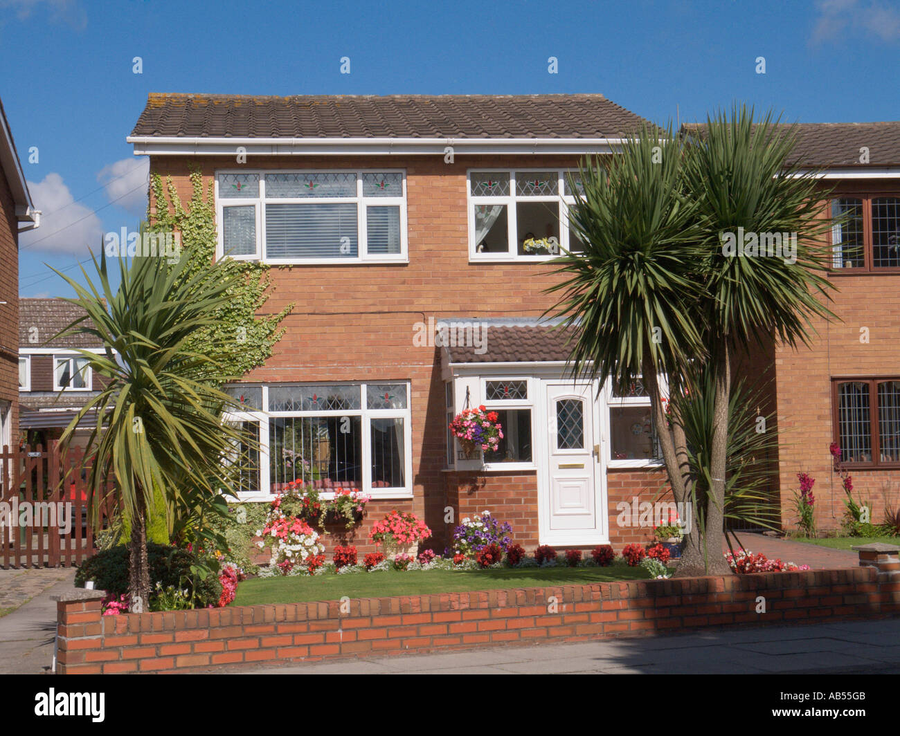 Modern Detached House Wirral Merseyside England Stock Photo - Alamy