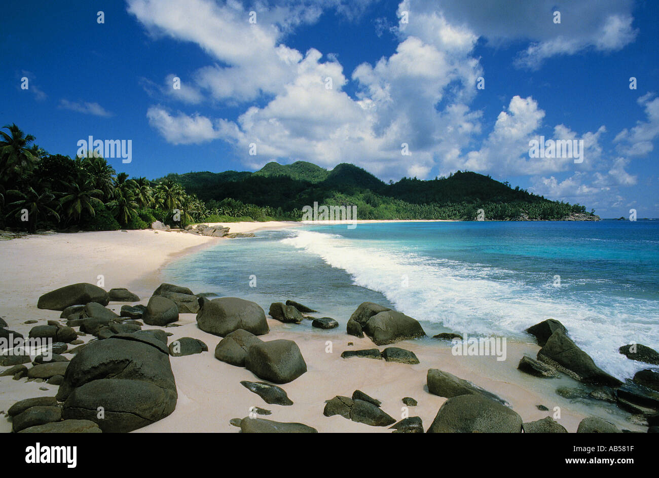 tropical beach island of mahe seychelles Stock Photo - Alamy
