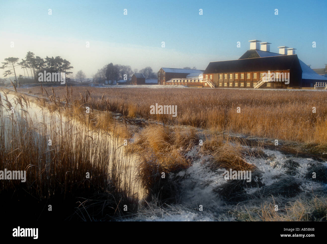 Snape suffolk winter hi-res stock photography and images - Alamy