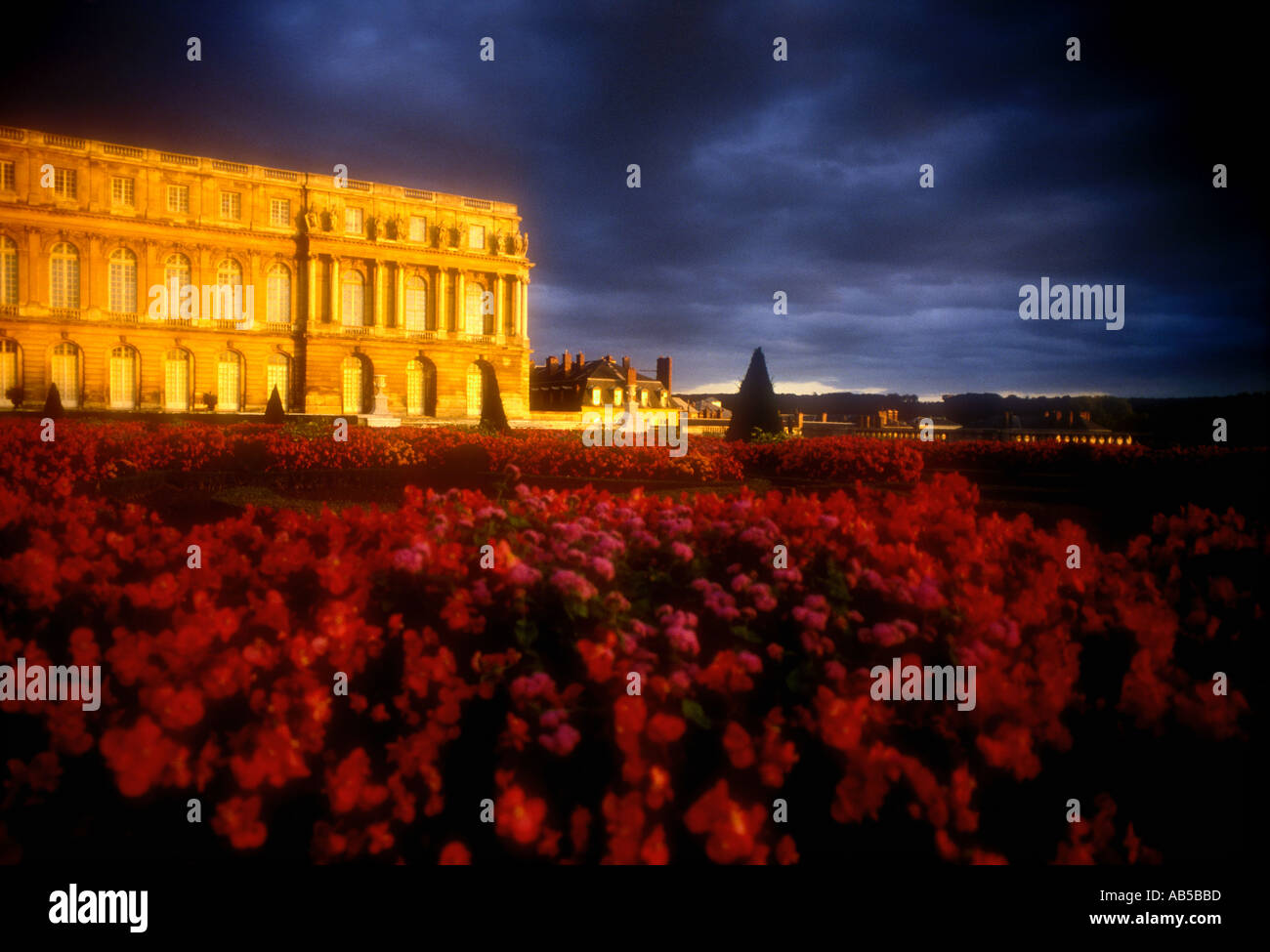 Sunset at the Palace of Versailles France Stock Photo - Alamy
