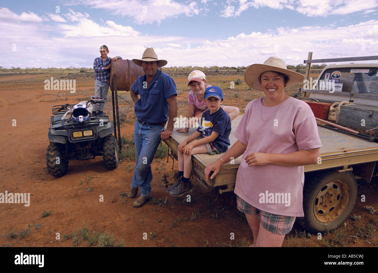 Australian Outback Family Dingoden Family Outback Yapper