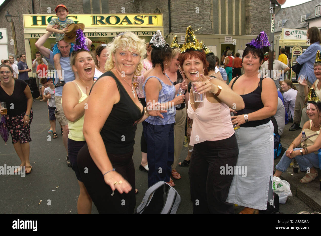 British women drunk hi-res stock photography and images - Alamy