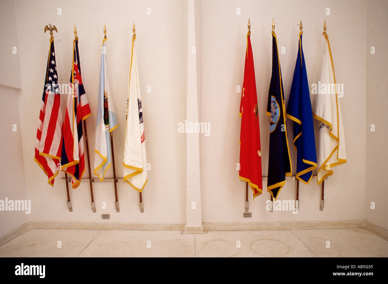 US Hawaii and Military Unit Flags USS Arizona Memorial National Park ...