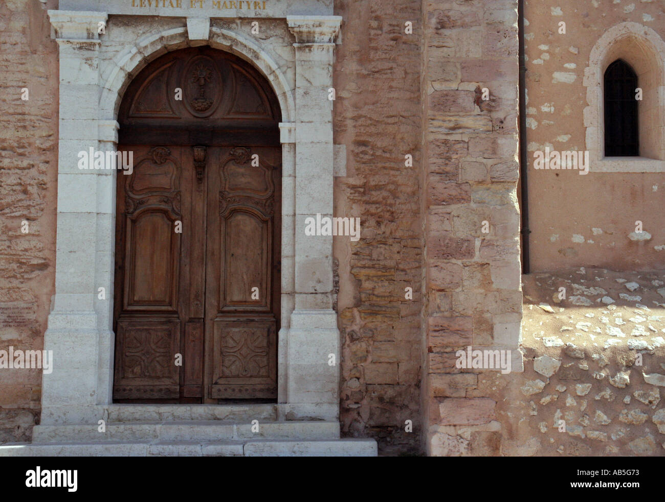 Pointed arched door hi-res stock photography and images - Alamy