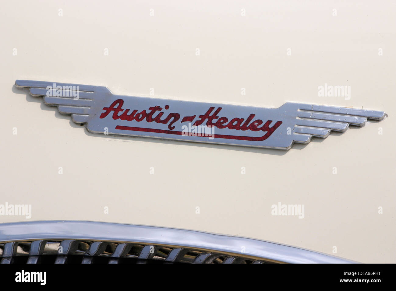 Austin healey badge hi-res stock photography and images - Alamy