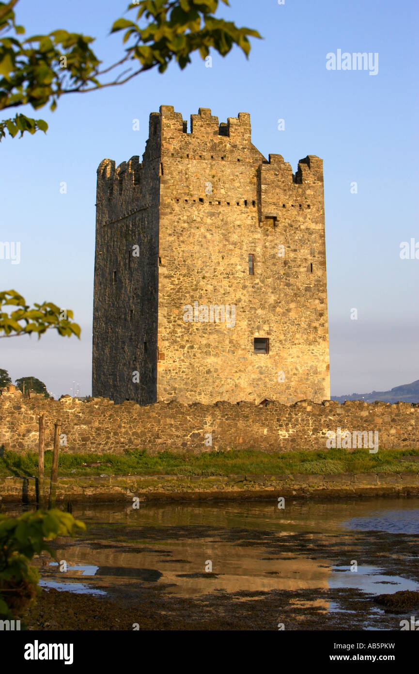 Narrow water castle ireland hi-res stock photography and images - Alamy