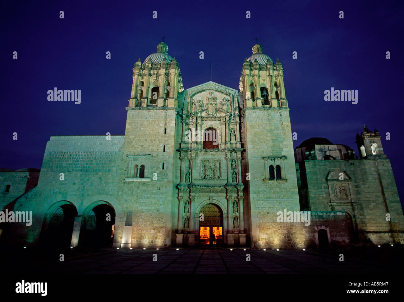Catholic mexico 1500s hi-res stock photography and images - Alamy