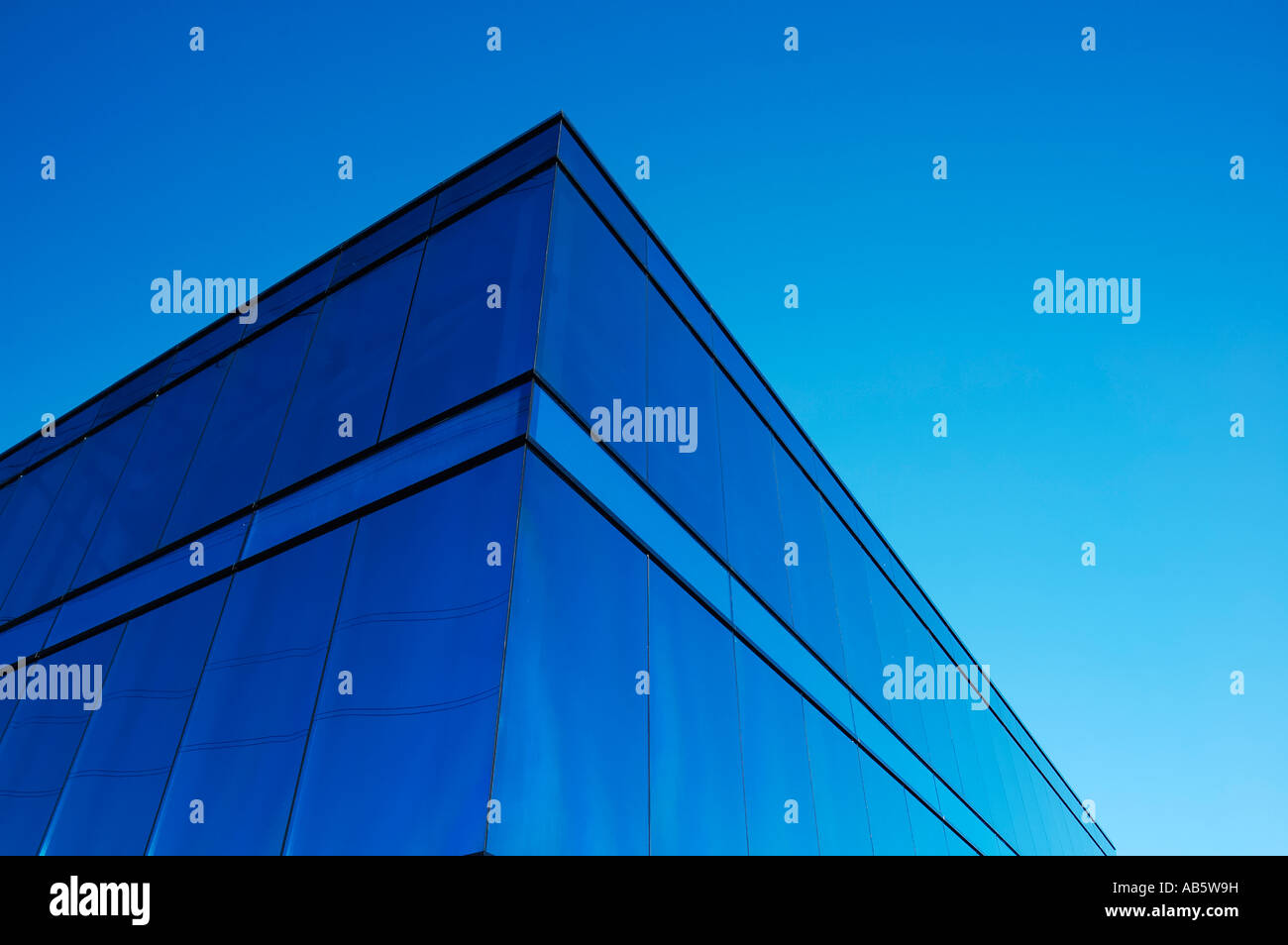 Blue block hi-res stock photography and images - Alamy