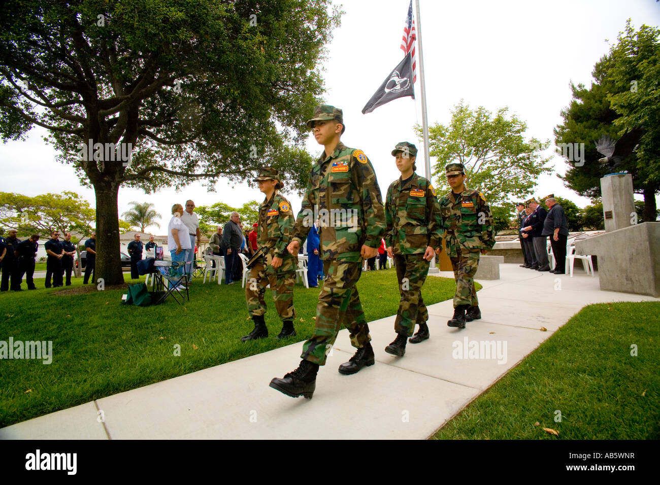 American marines marching hi-res stock photography and images - Alamy