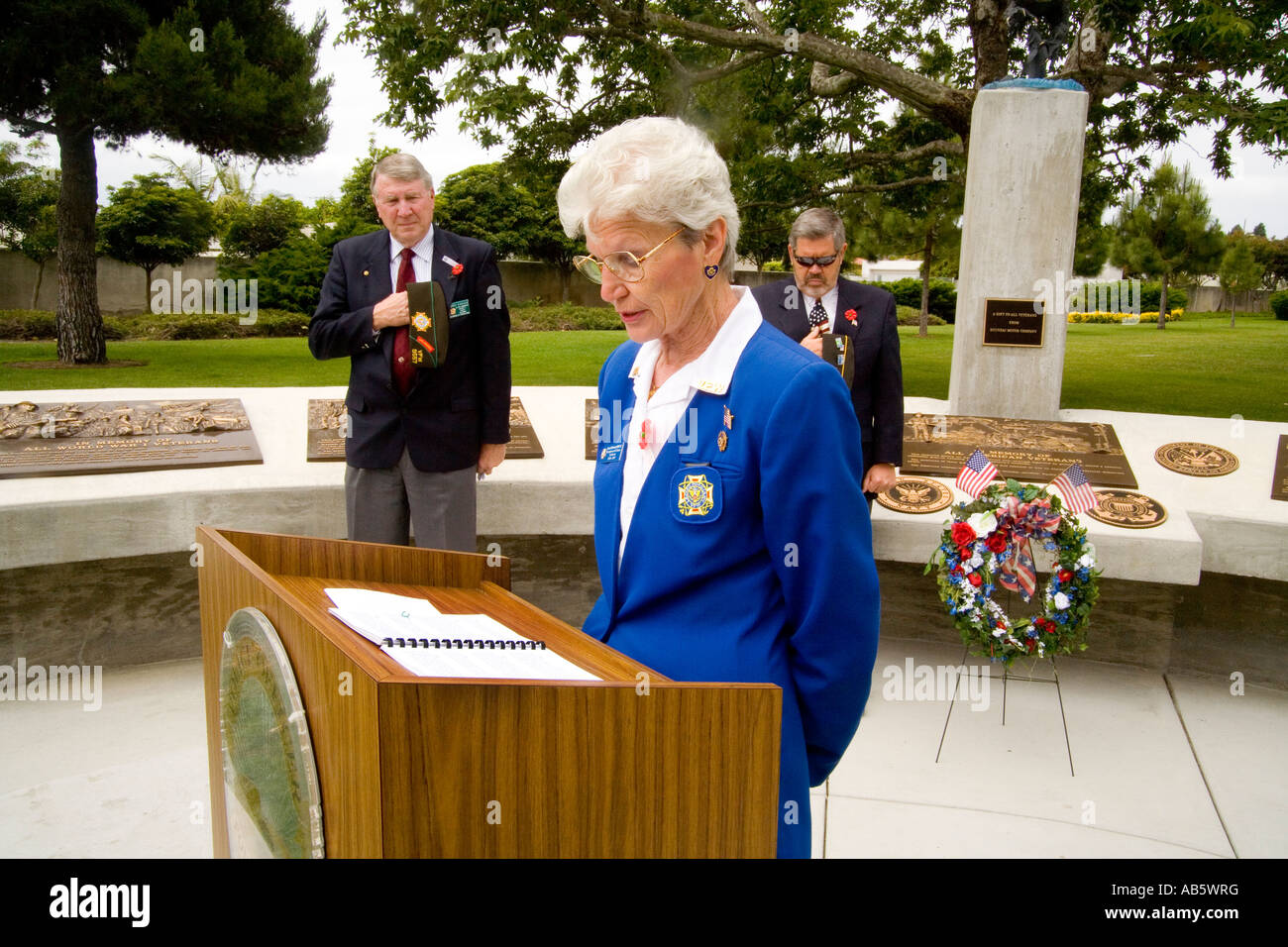 A prayer honoring the fallen on Memorial Day Stock Photo - Alamy