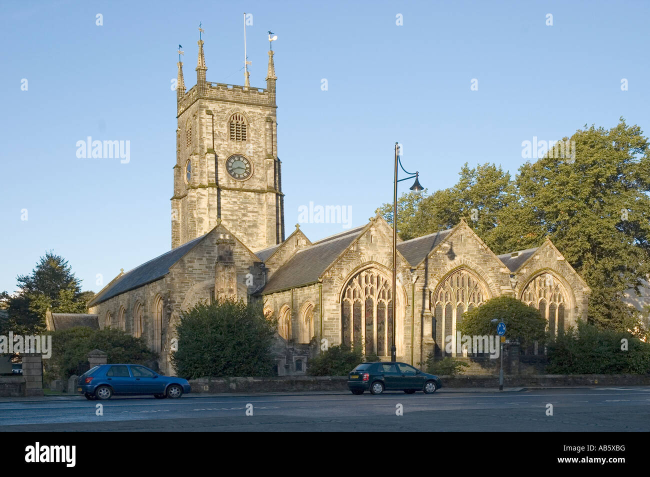 Saint eustachius church square tavistock hi-res stock photography and ...
