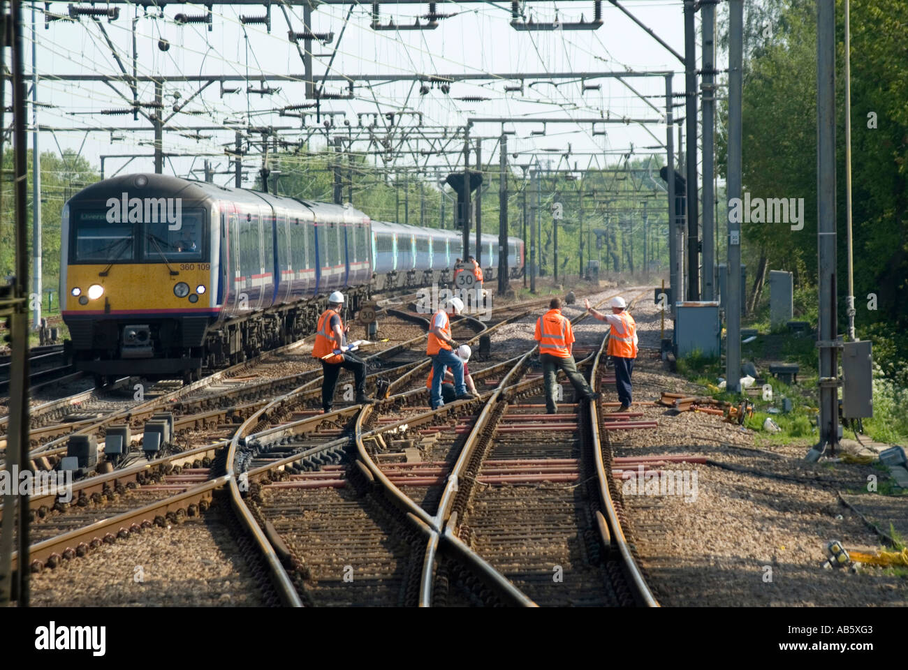 Liverpool overhead railway hi-res stock photography and images - Alamy
