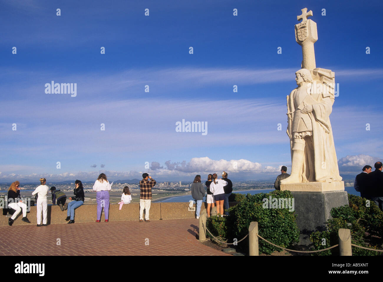 Statue honoring Juan Rodriguez Cabrillo at Cabrillo National Monument ...