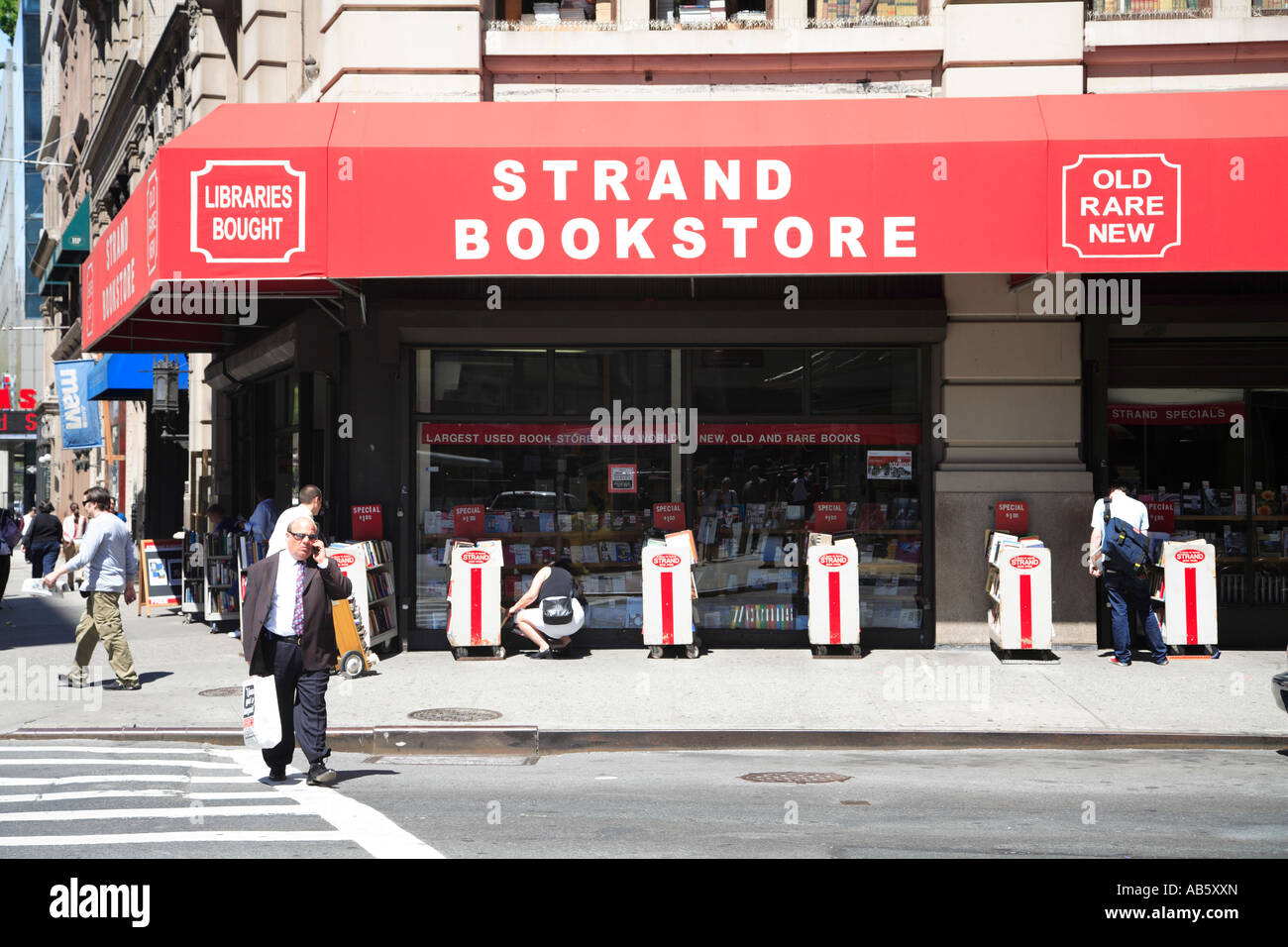 Strand Bookstore Manhattan 12th Street New York City USA Stock Photo ...