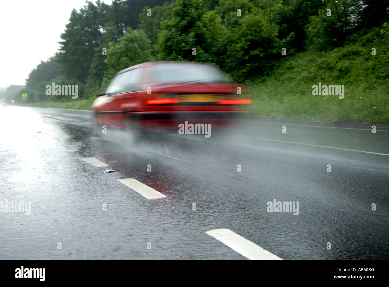 Fast moving vehicle hi-res stock photography and images - Alamy
