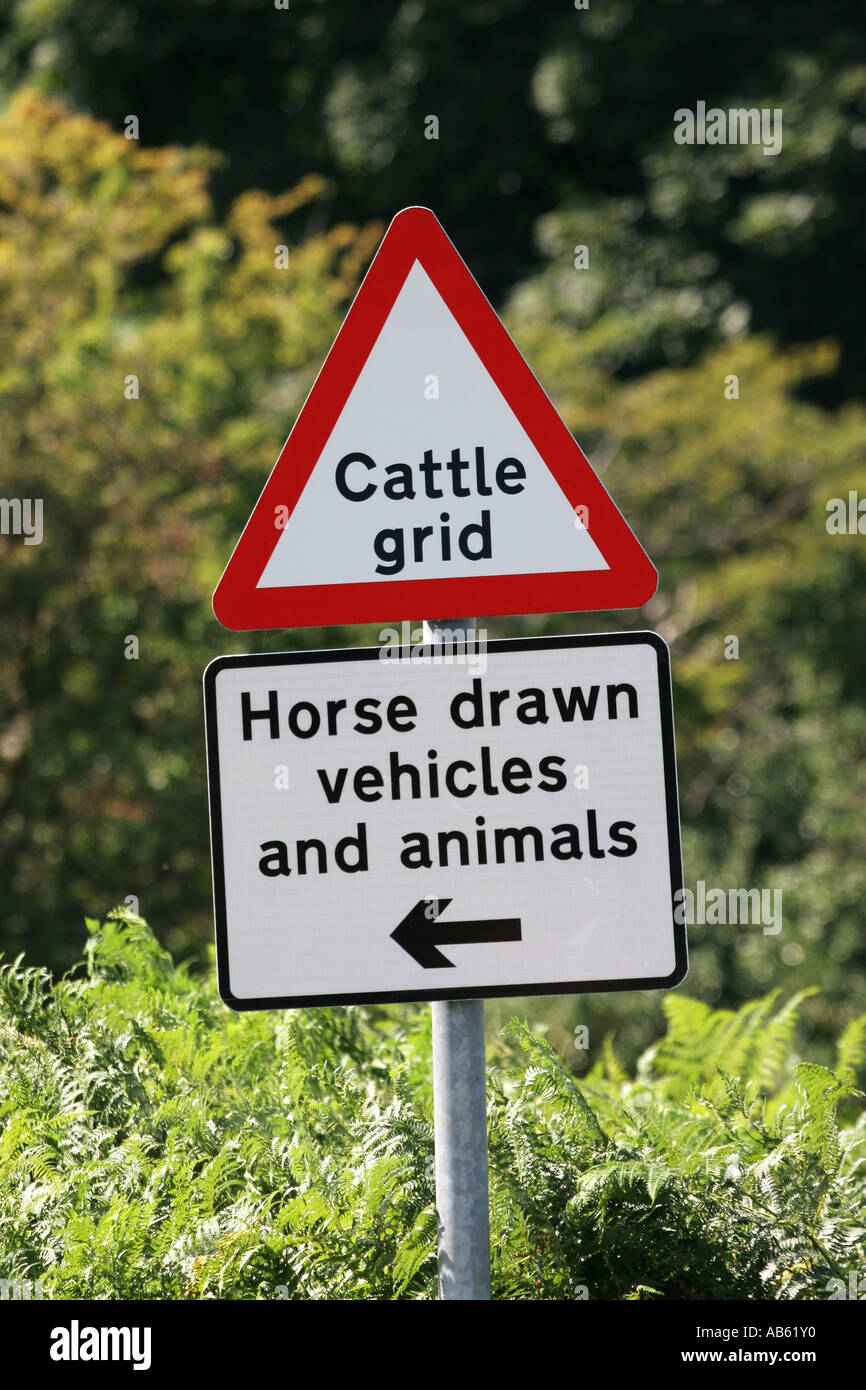 A road sign for a cattle grid Stock Photo - Alamy