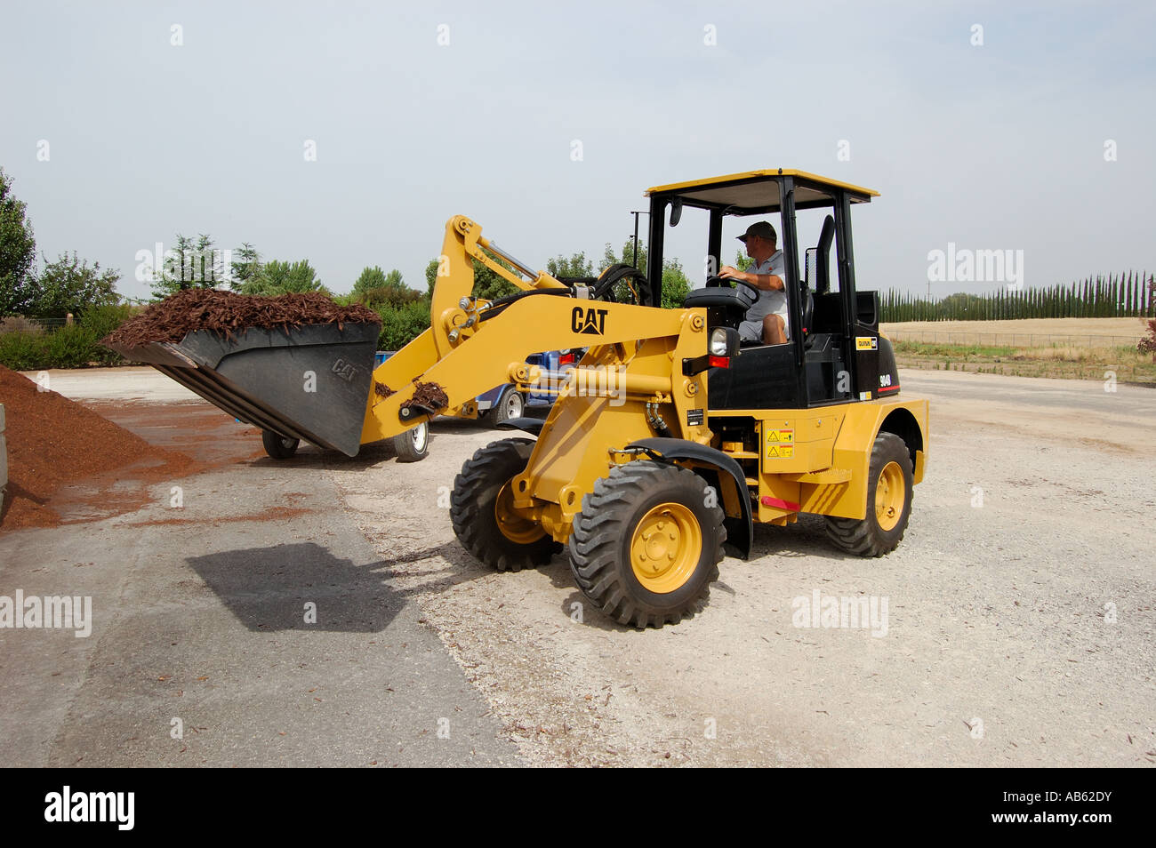 Caterpillar front loader hi-res stock photography and images - Alamy