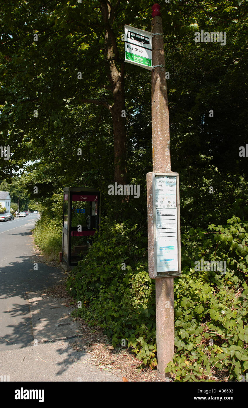 Queue england bus stop hi-res stock photography and images - Alamy