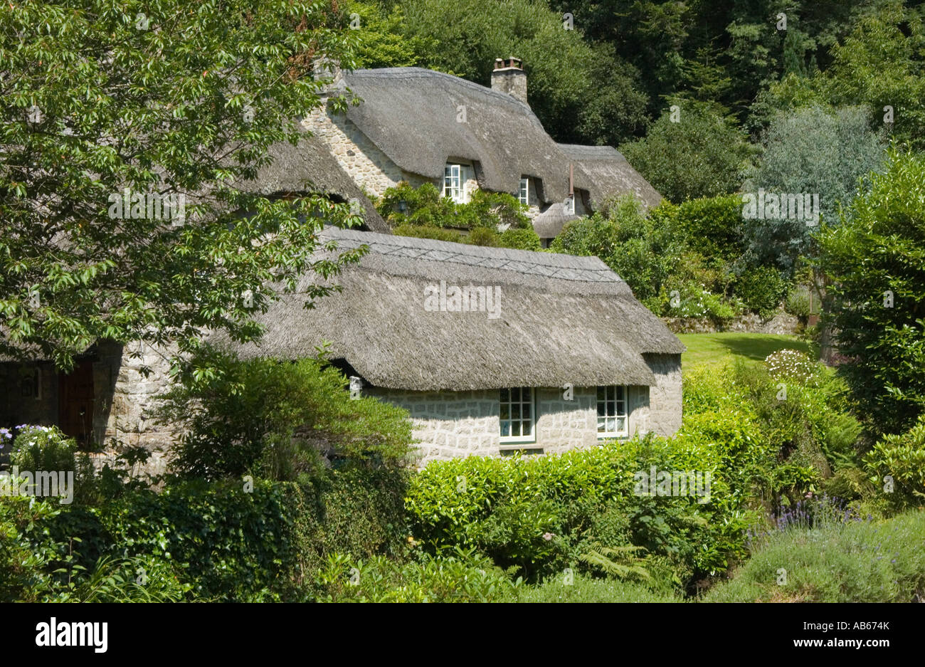 Thatched cottages in Buckland in the Moor Devon England August 2005 ...