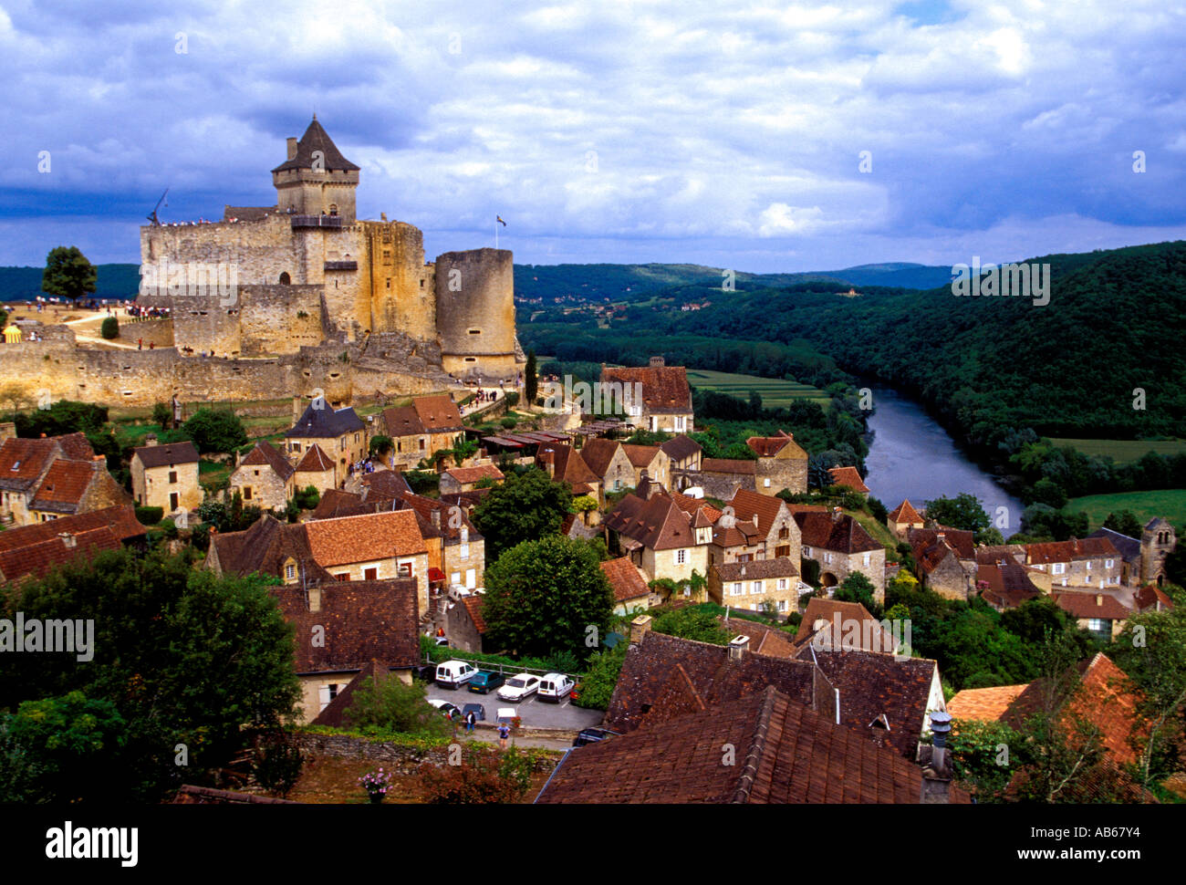 Chateau de Castelnaud, Castelnaud Castle, French castle, French chateau ...