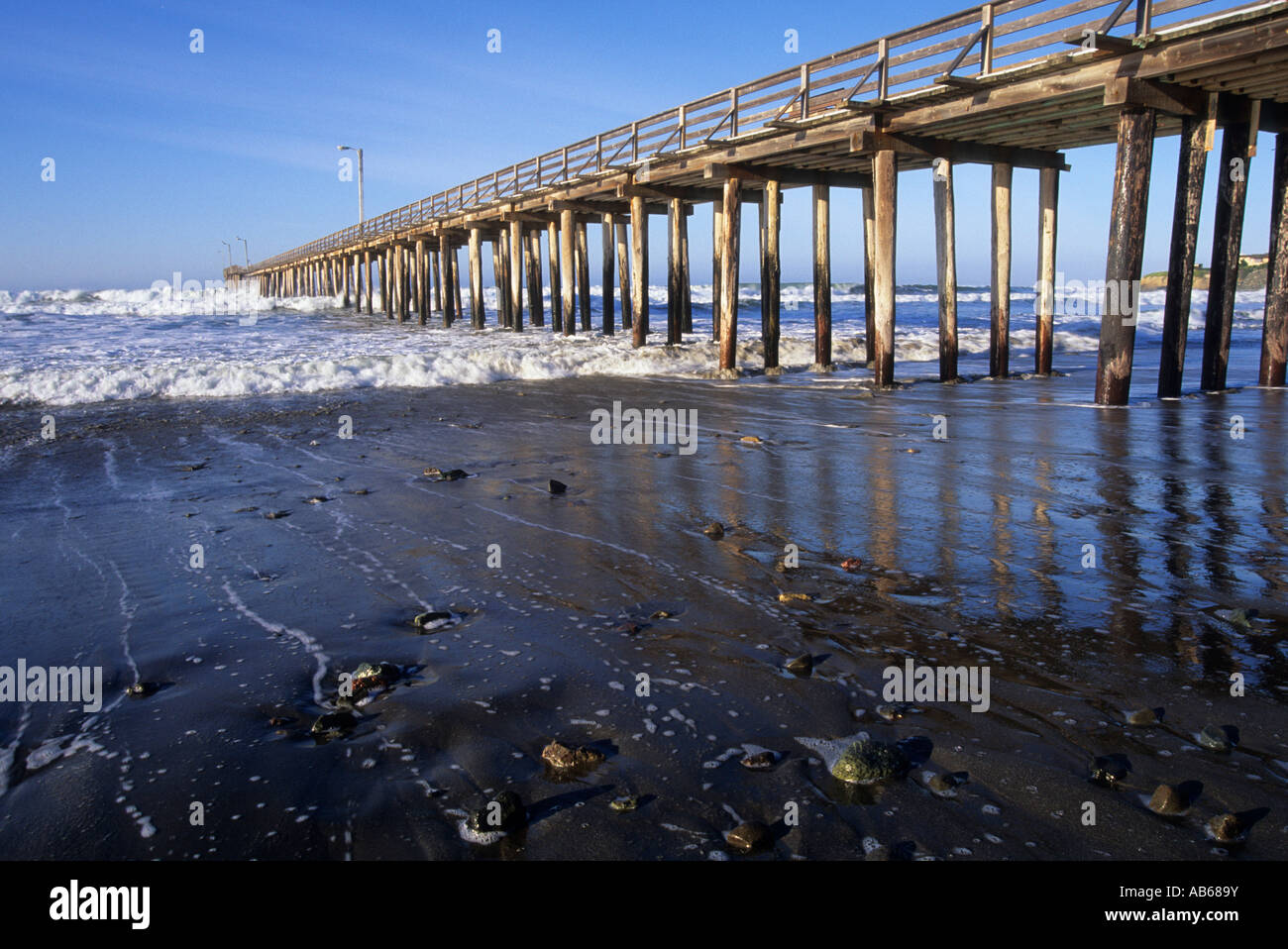 Cayucos hi-res stock photography and images - Alamy
